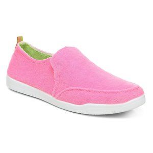 Vionic | Shoes | Vionic Beach Bubblegum Pink Terry Malibu Sneaker Women ...